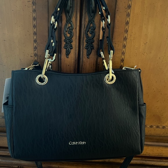 Calvin Klein | Bags | Calvin Klein Purse | Poshmark